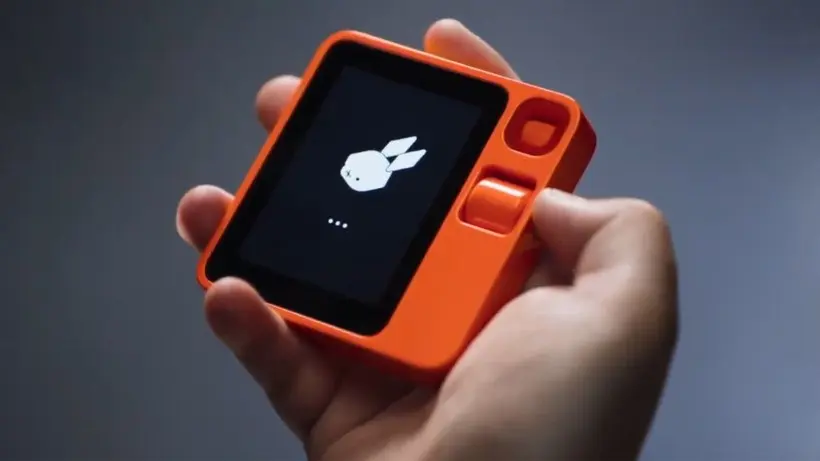 Rabbit R1: Thiết bị AI thay thế smartphone? - AI Agent